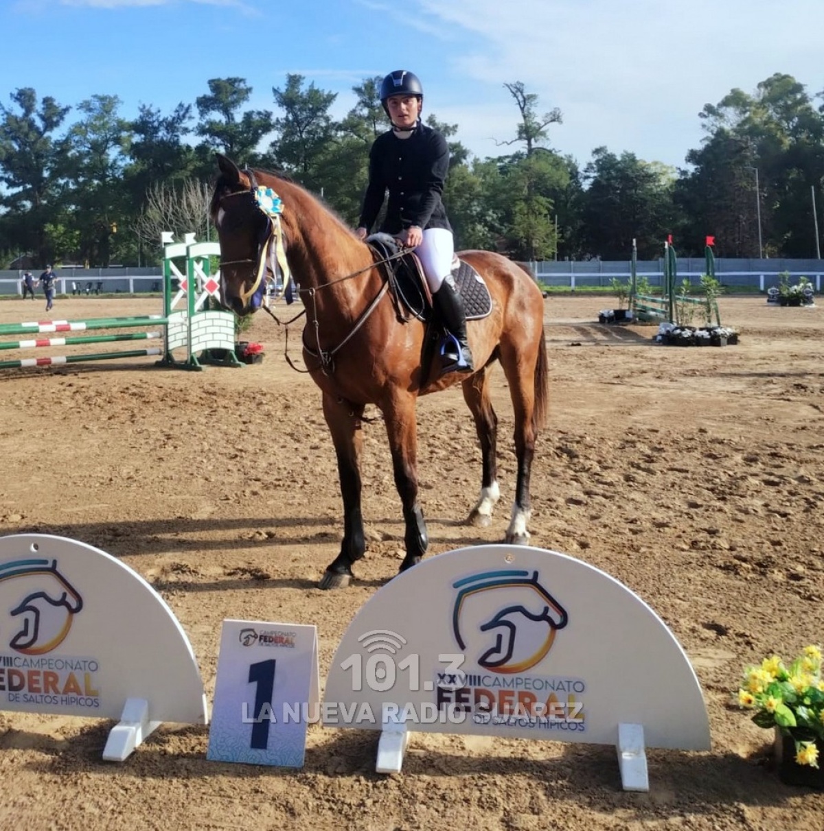 Campeonato federal de saltos hípicos. Inmejorable performance de la ...