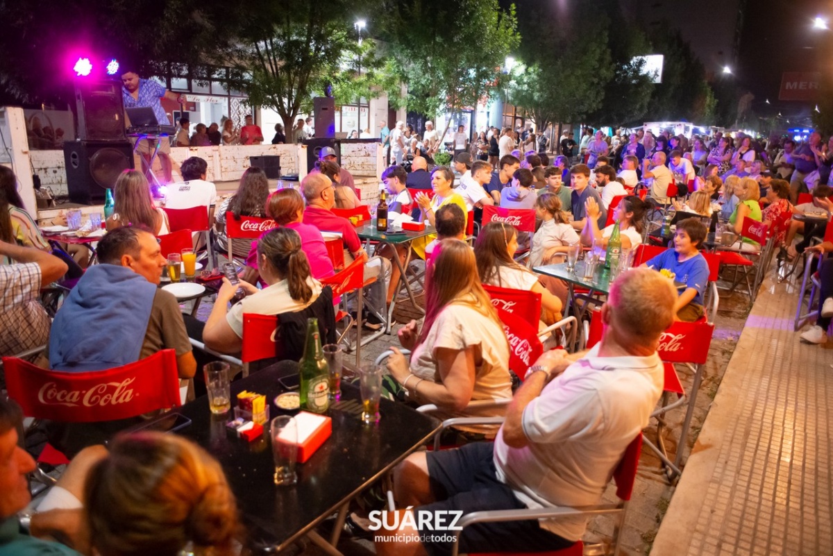 La 16° edición de Suárez Peatonal Especial Navidad hizo vibrar el ...