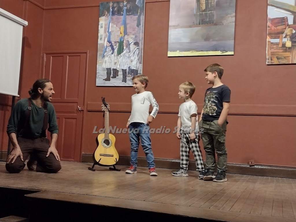 Extraordinaria presentación del dúo “Denise Mayo Acústico” y “Popurrí ...