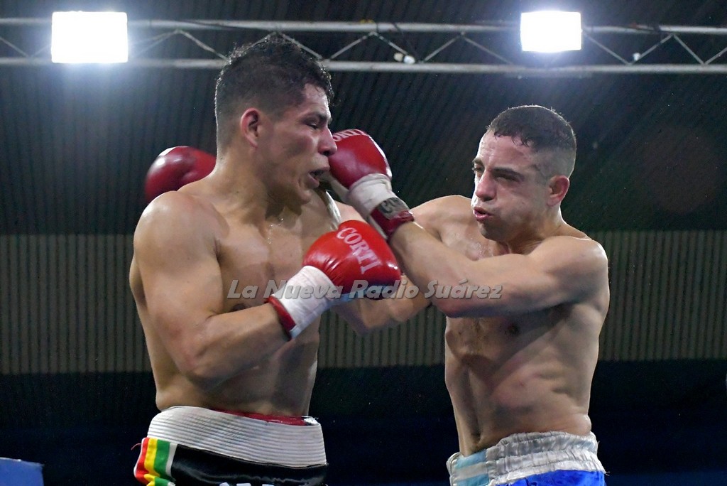 Noche fría y exitoso 2do festival de boxeo en Club El Progreso de ...