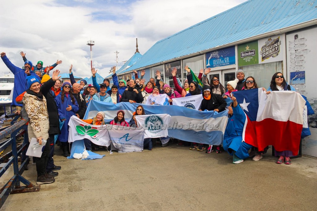 Solange Broto cruzó a nado y sin neopreno el Canal de Beagle