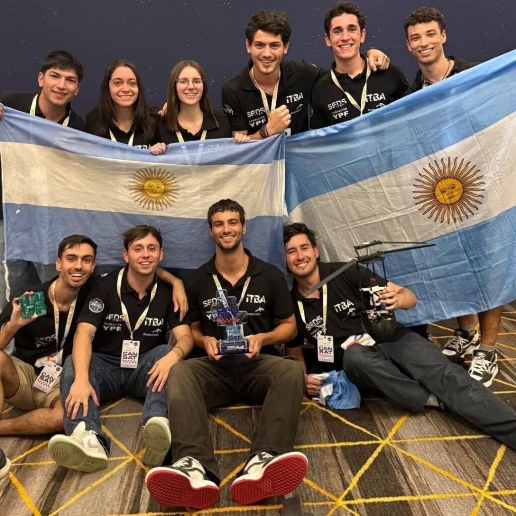 Argentina, campeón mundial de ingeniería aeroespacial de la NASA
